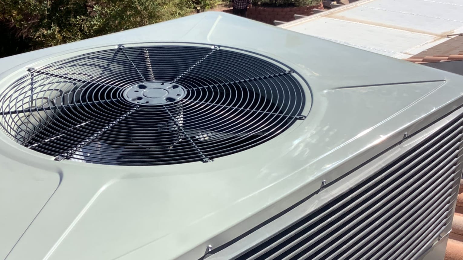 Top Causes of an AC Unit Making Rattling Noise and How to Fix It
